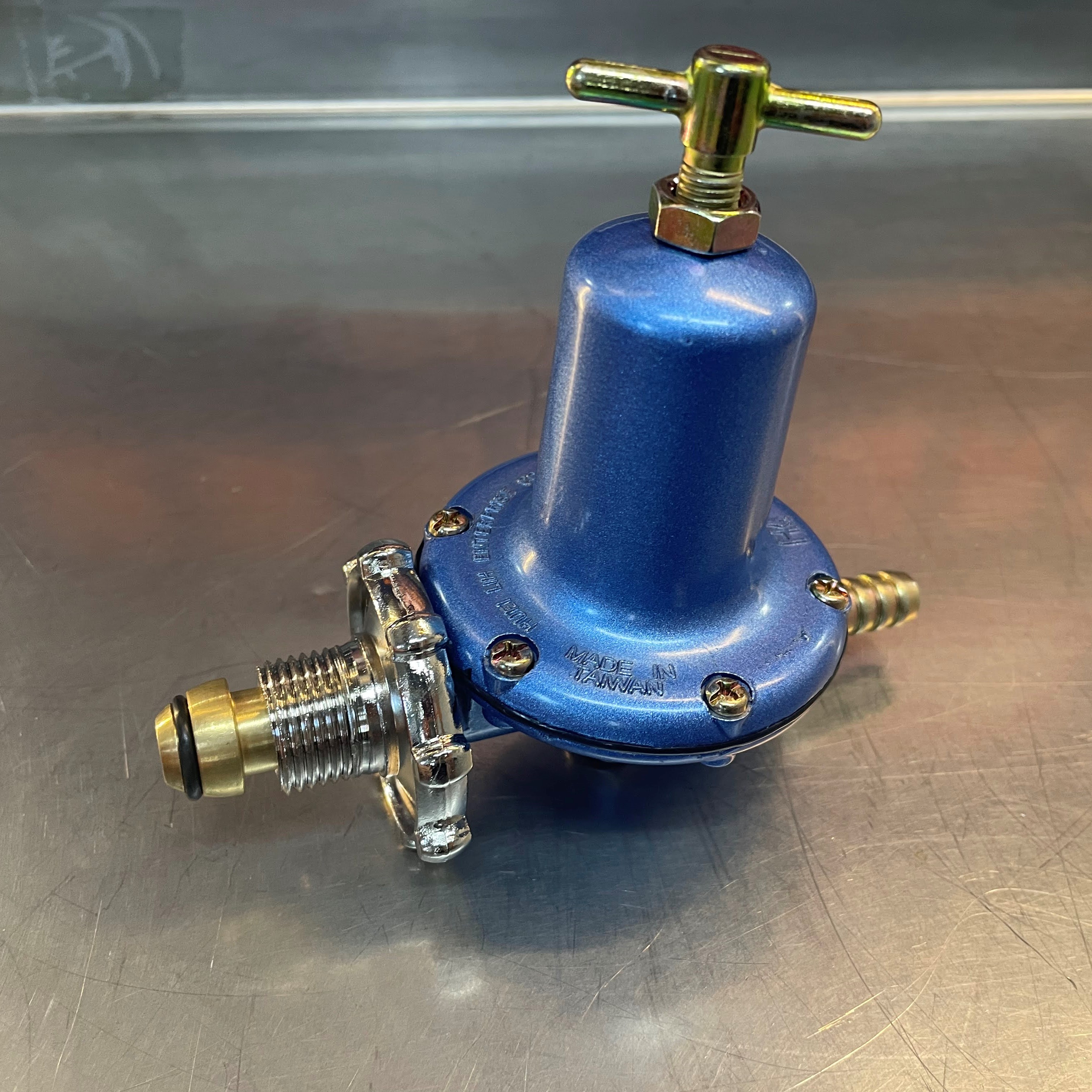 Medium-Pressure Regulator-Huei Lih Enterprise Co.,Ltd.